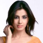 Kirti Kulhari - Biography, Movies, Videos, Age and Photos | Paytm